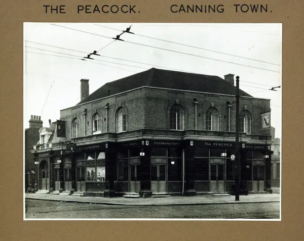 Greetings Card of Photograph of Peacock PH, Canning Town, London