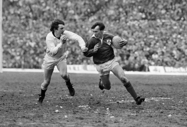 Keith Crossan and Mike Harrison during the 1986 Five