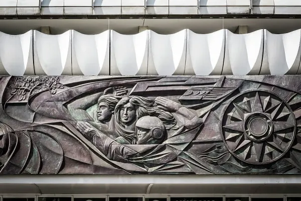 Soviet era wall mural, Alexanderplatz Our beautiful Wall Art and Photo ...