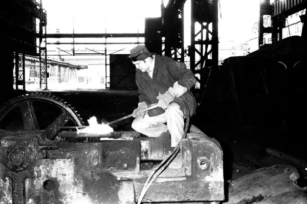 Consett Steelworks being demolished in 1981 Our beautiful Wall Art and ...