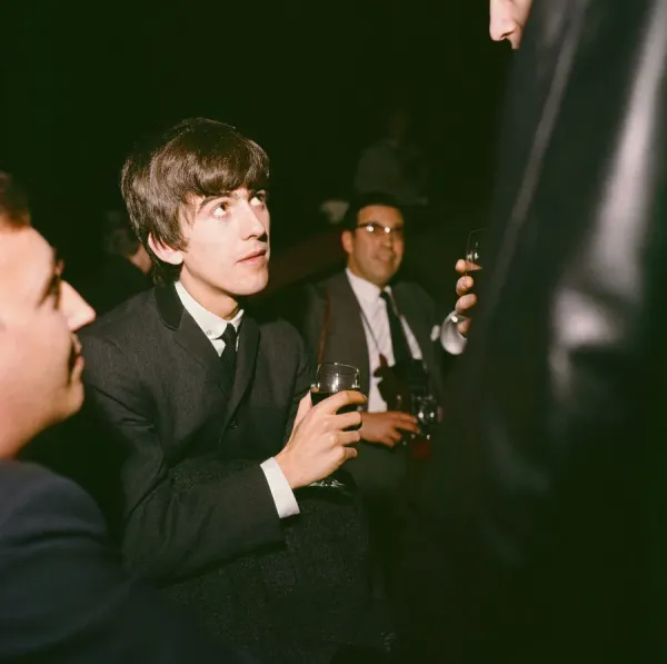 George Harrison 1963 NP_PE_TB063 : George Harrison Iconic Images