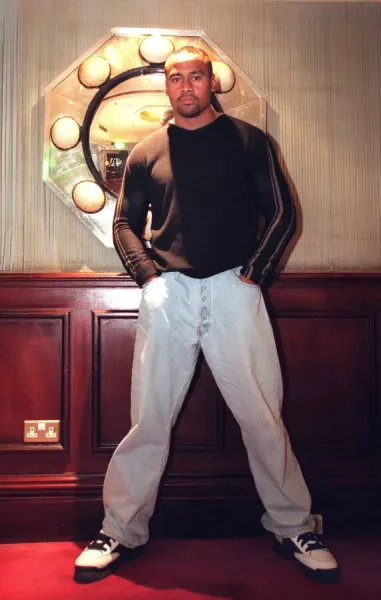 Jonah Lomu posed portraits 09 / 12 / 1998 Our beautiful Wall Art and ...