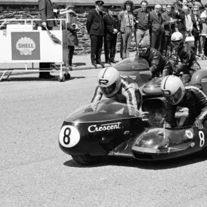 Rudi Kurth & Jean Claude Gudel (CAT) 1967 Sidecar TT