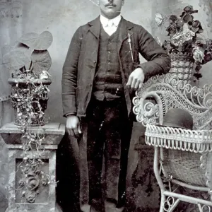 Archaeolemuridae (Mammals, Animals) Collection