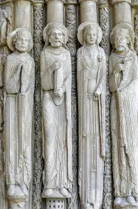 Sculptures, reliefs, and carvings (Medieval Architecture)