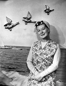 Jean Roller (R, Artists, Arts) Collection